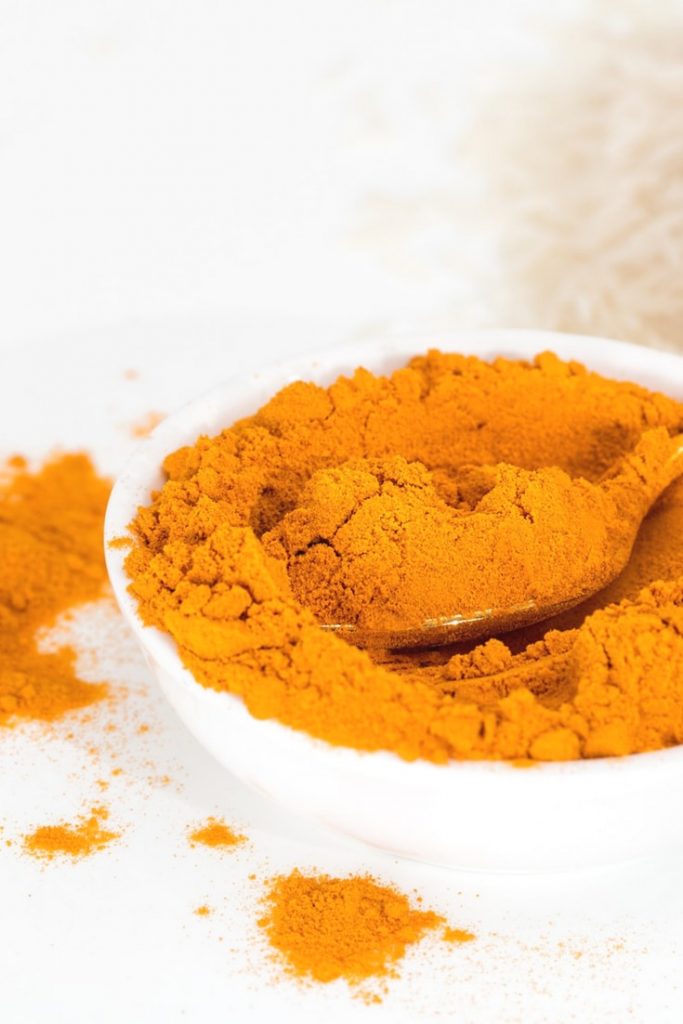 10 Turmeric Face Mask For Glowing And Beautiful Skin